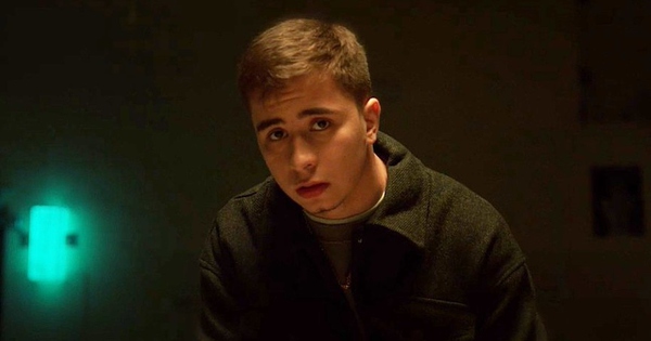 Ramil' выпустил эмоциональное видео на хит «Сияй» • ТНТ MUSIC — Здесь ...